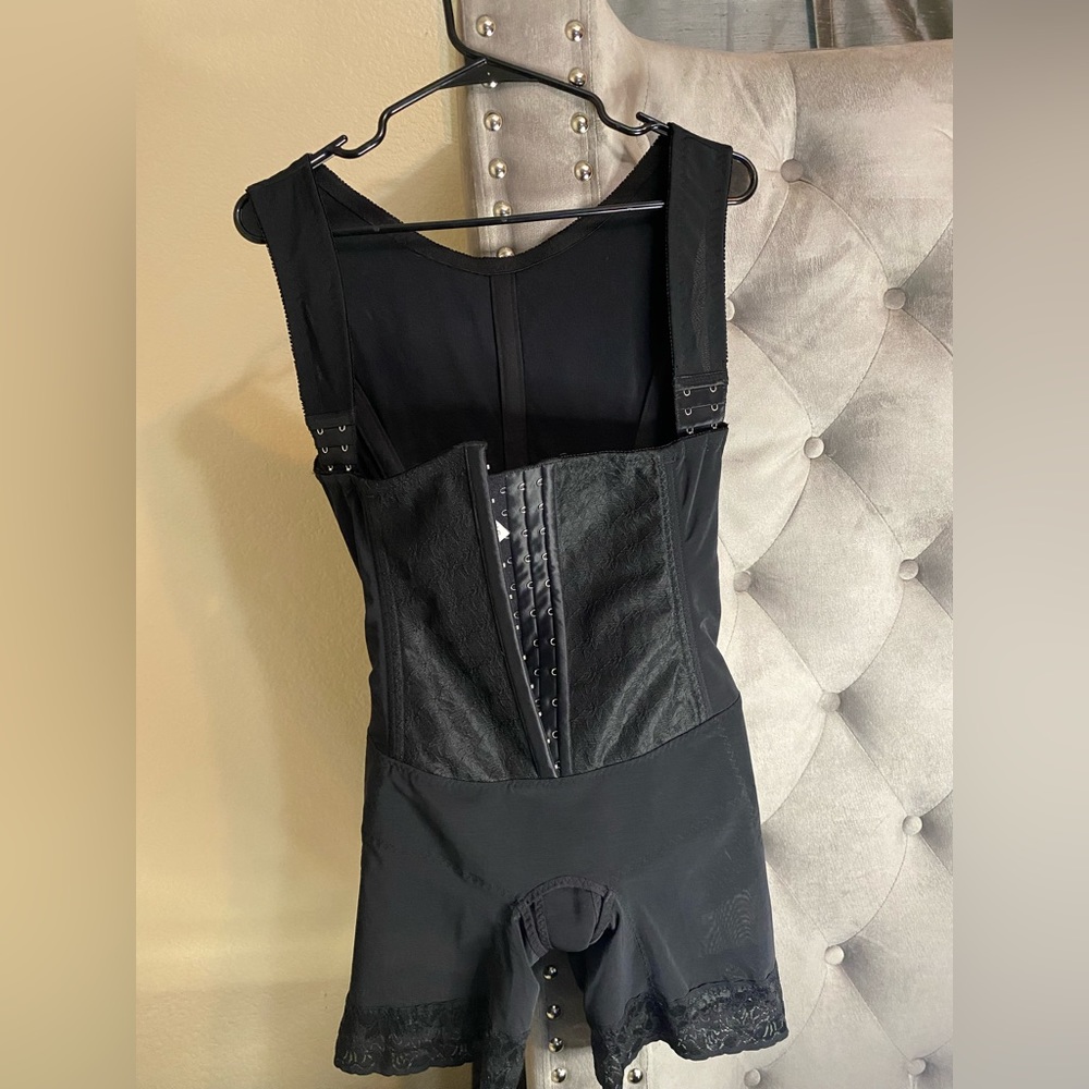 Brand New Ardys Short Body Magic Fajas Colombianas - Gem